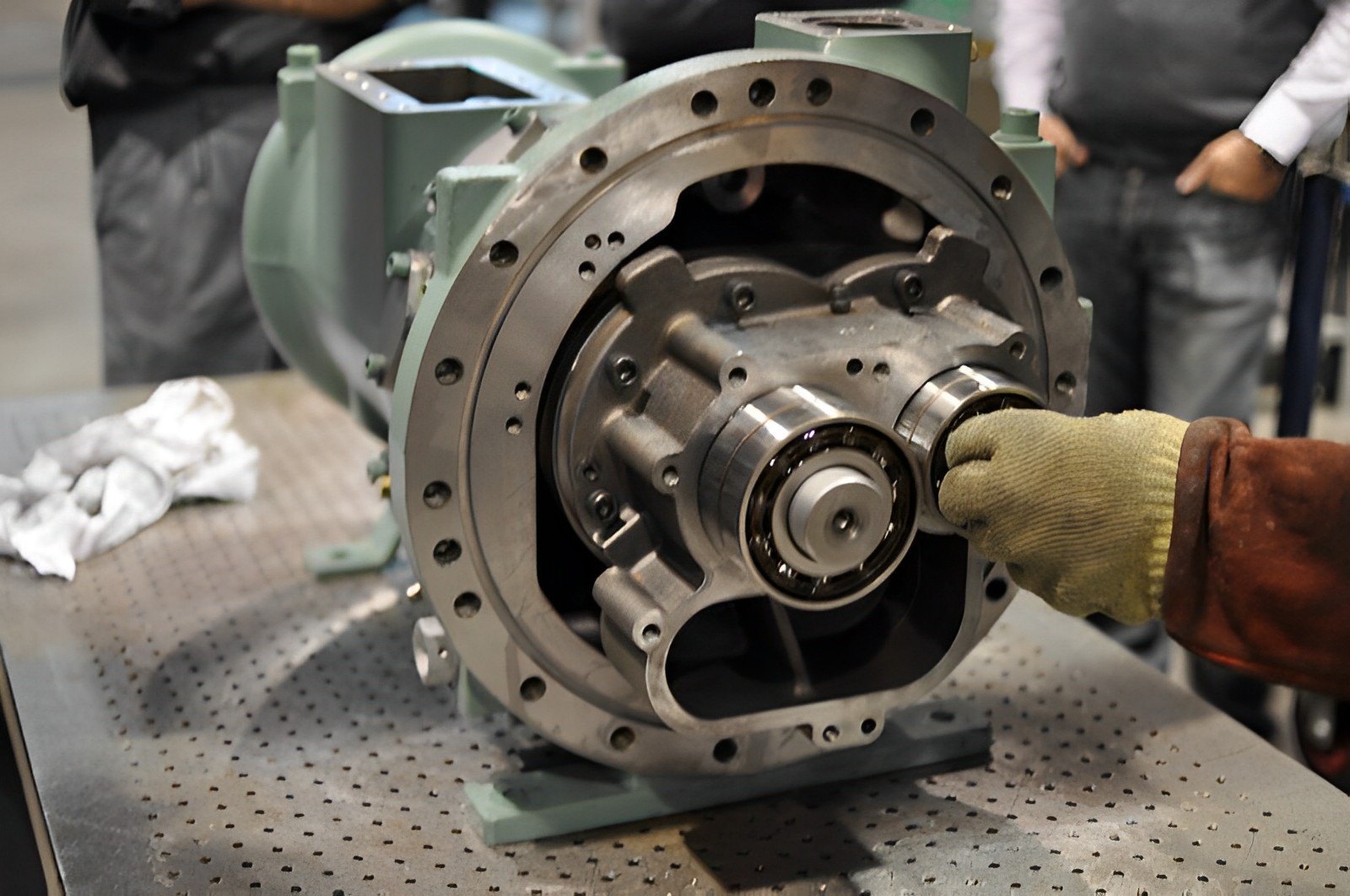 Compressor Service – Sarwat Engineering Company